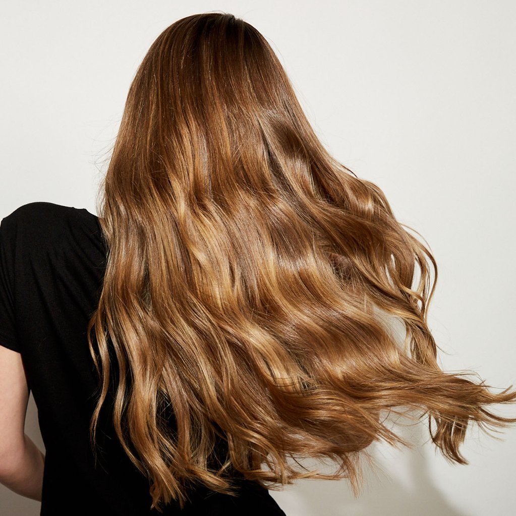What is the bronde haircolor trend all about?